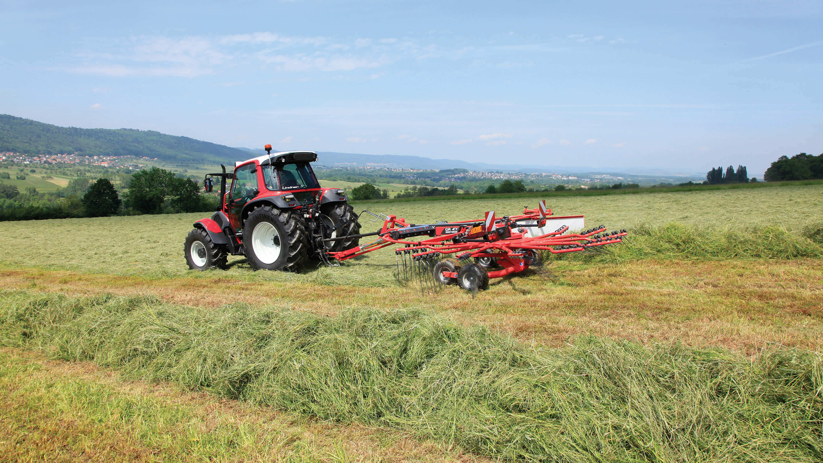 KUHN GA 4731 T & 5031 T Single-Rotor Rotary Rakes | KUHN